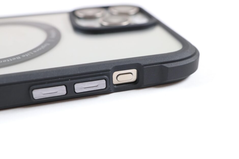 bitplayのiPhoneケースをレビュー！使ってわかったメリットとデメリットまとめ | IMAGINATION